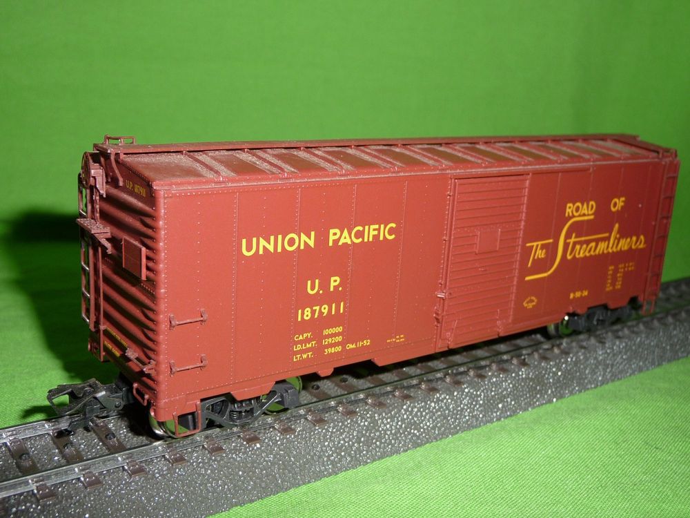 Union Pacific Box Car Road of the Streamliners U.P. 187911 | Kaufen auf ...