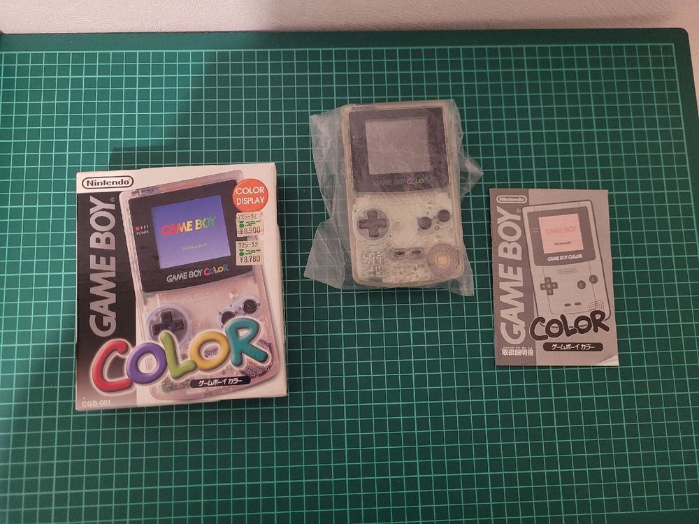 Rare Transparent Clear Game Boy Color [in OVP] | Kaufen auf Ricardo