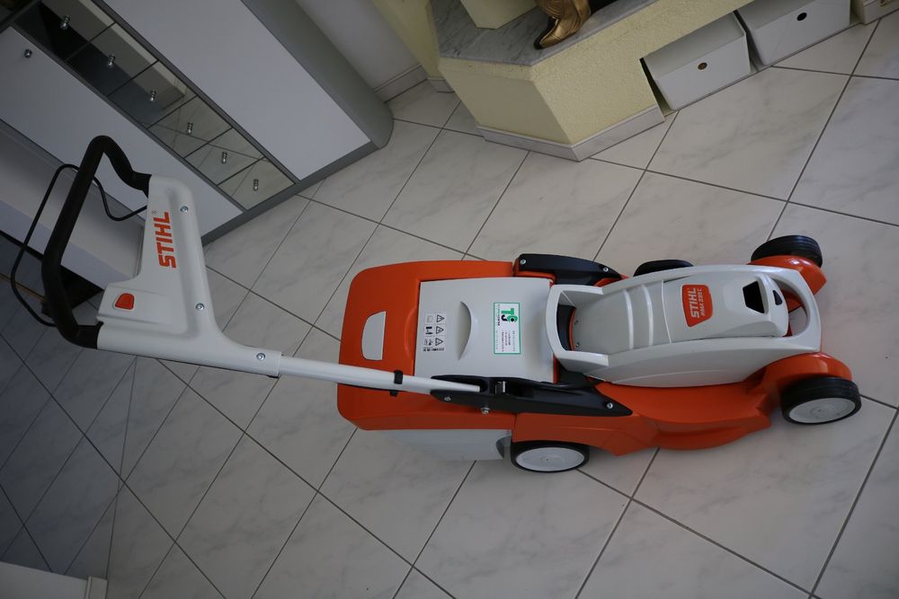 Stihl RMA 339 C Akku Rasenmäher (Neu (gemäss Beschreibung)) in ...