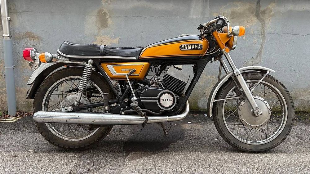 Yamaha RD 250 à restaurer - projet vintage! 🔥 | Acheter sur Ricardo