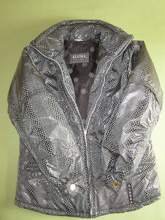 Skijacke für Damen (Gebraucht) in Saland für CHF 35 – nur Abholung auf ...
