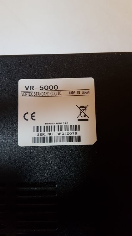 YAESU VR-5000 Communications Receiver 0.1 – 2599.99998 MHz | Kaufen auf ...