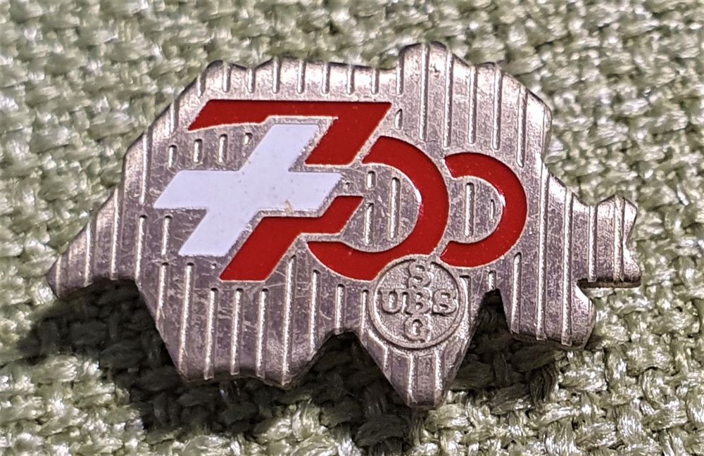 N524 - Pin 700 Jahre Schweiz UBS SBG Bank (Gebraucht) in Reinach BL für ...