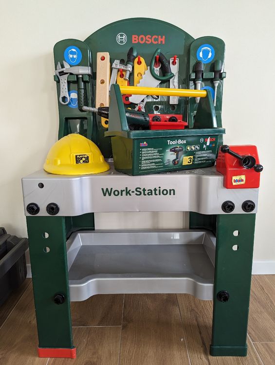 Kinder Bosch Workstation (Gebraucht) in Herrliberg für CHF 20 – mit ...