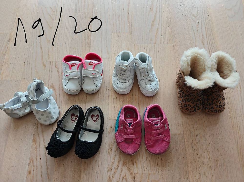 Baby Schuhe 19/20 (Gebraucht) in Wabern für CHF 3 – mit Lieferung auf ...