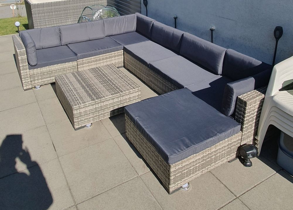 Lounge (Gebraucht) in Susten für CHF 205 – nur Abholung auf Ricardo kaufen