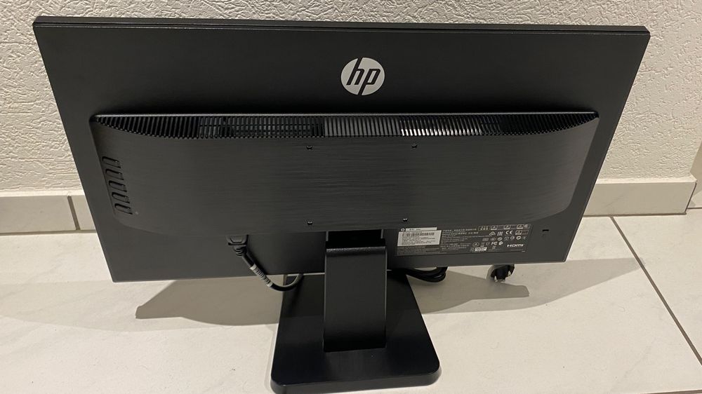 hp 24w Monitor, neuwertig mit 10 Monaten Garantie (Neu (gemäss ...