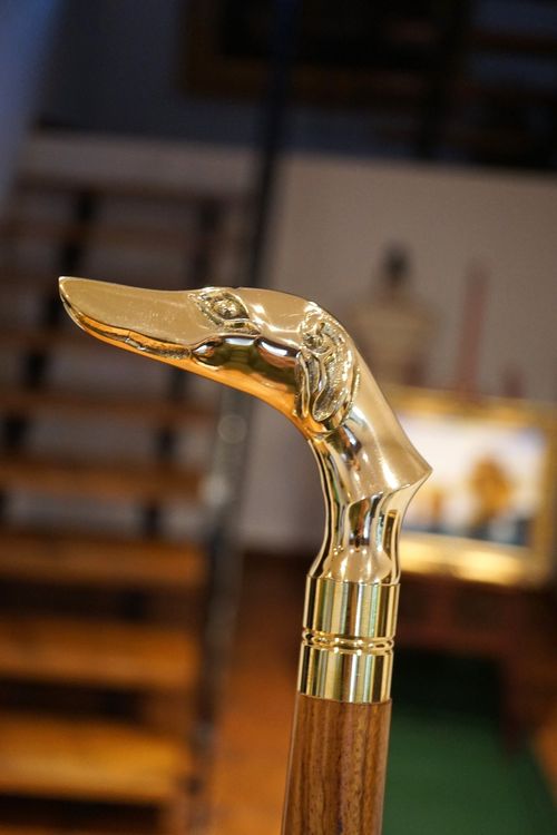 IMPOSANTER GEHSTOCK WINDHUND AUS MESSING SKULPTUR FIGUR | Kaufen auf Ricardo