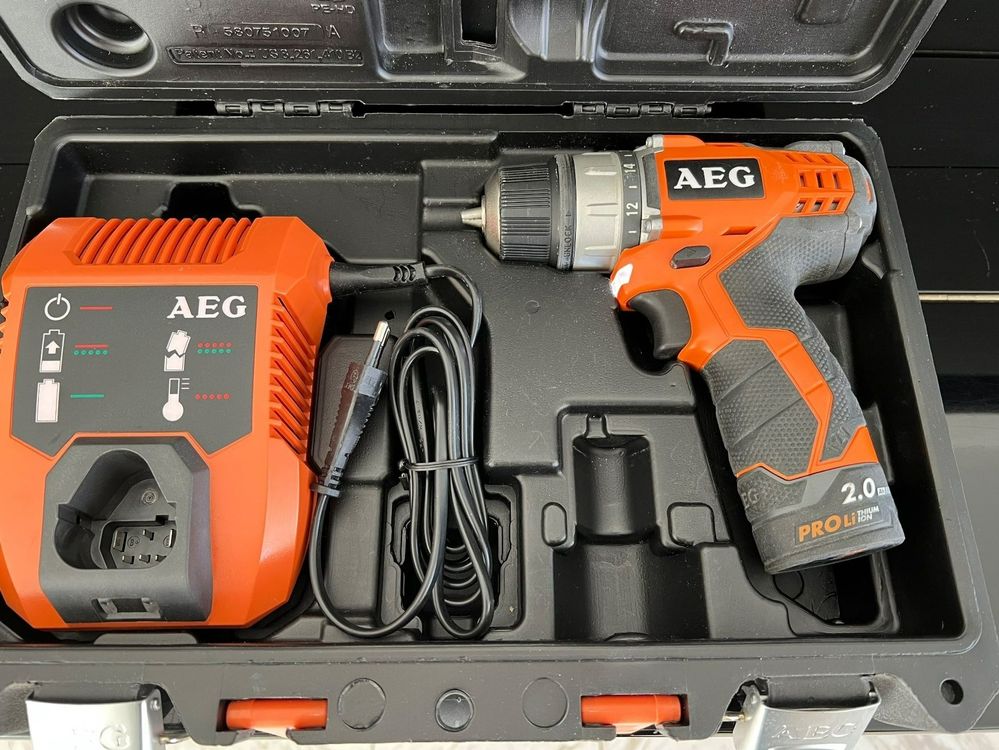 AEG Akkuschrauber BS12C2 LI-202c 12V | Kaufen auf Ricardo