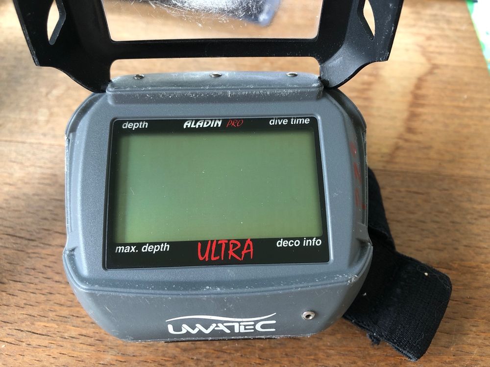 Tauchcomputer Uwatec Aladin Ultra | Kaufen auf Ricardo