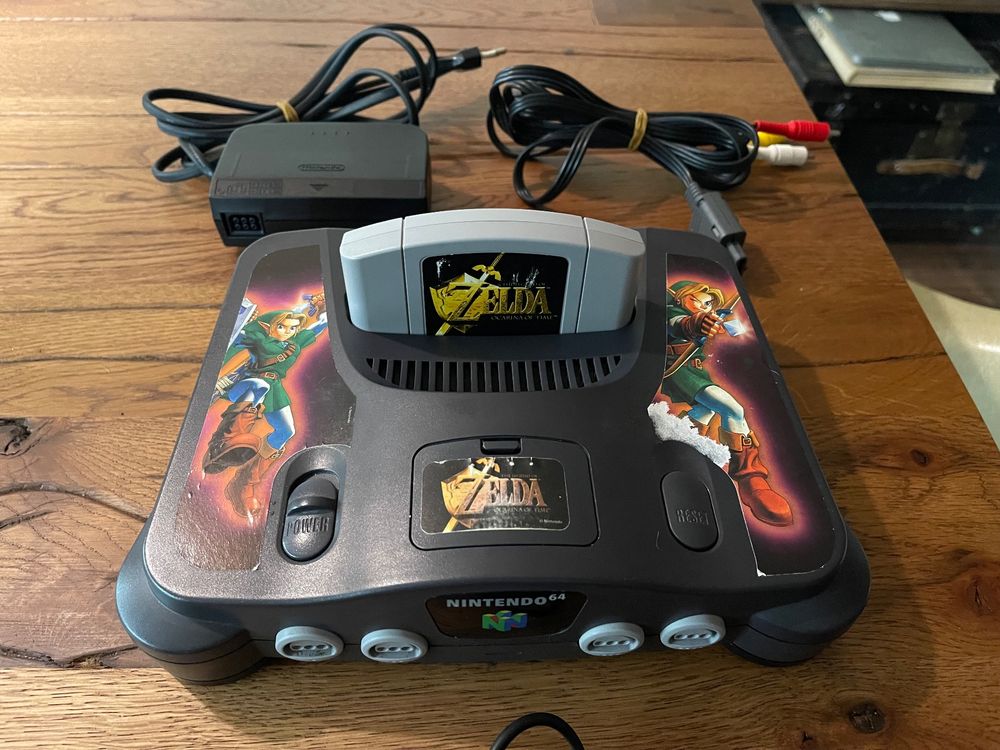Nintendo 64 N64 Zelda Edition + Controller & Ocarina of Time (Gebraucht) in Zuerich für CHF 185 ...