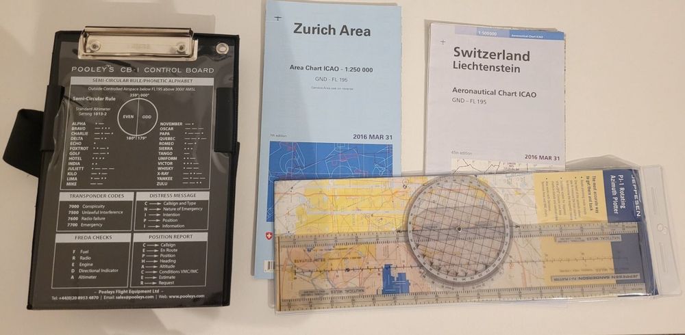 Piloten Set - Kniebrett, Jeppesen Plotter & 2 Karten | Kaufen auf Ricardo