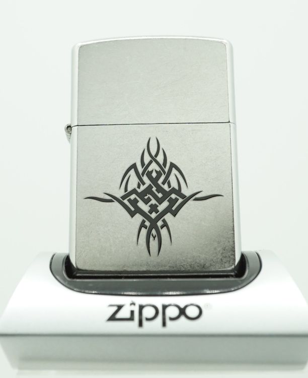 ZIPPO® TRIBAL TATTOO - PRINT - 2008- UNGEZÜNDET | Kaufen auf Ricardo