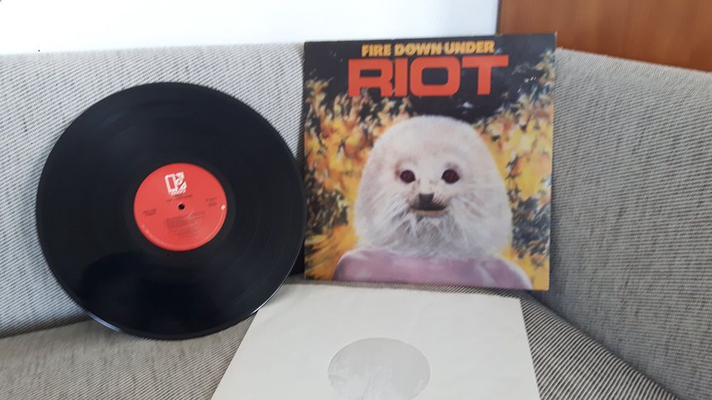 Riot - Fire Down Under (US Erstauflage) | Kaufen auf Ricardo