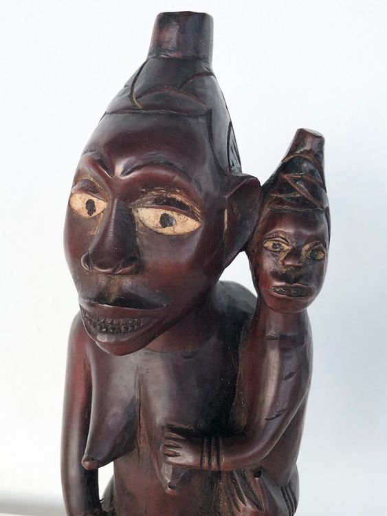 Rarität feine alte Yombe Mutter - Figur Höhe 30,5 cm (Gebraucht) in ...
