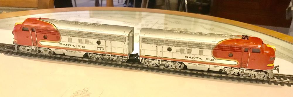 Märklin 3060/4060 Santa Fe EMD F7 H0 AC Guss Insidermodell (Gebraucht ...