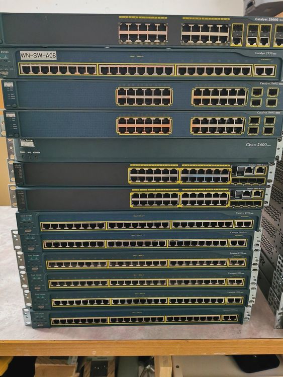 Cisco Switch / Firewall / Router (Gebraucht) in Au TG für CHF 29 – mit ...