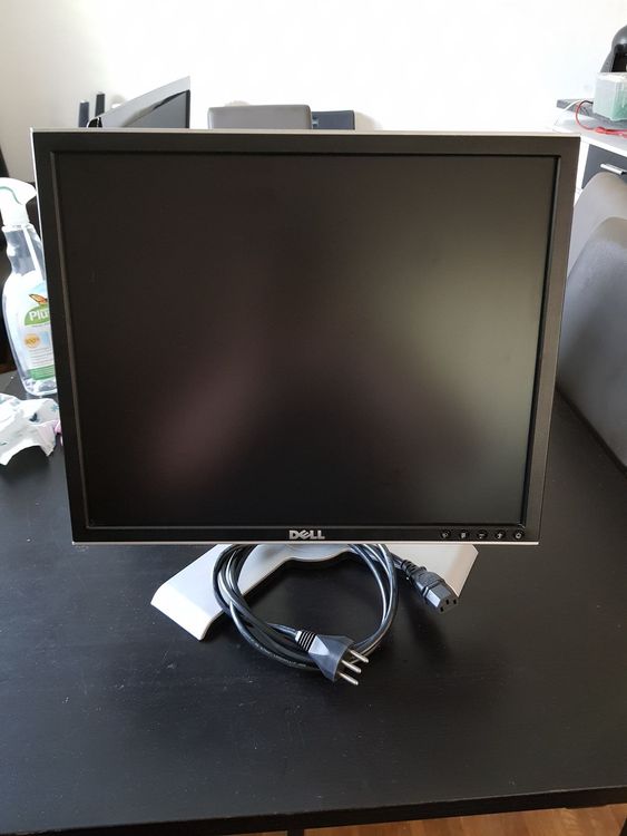 Dell 19Zoll Monitor (Gebraucht) in Langnau b. Reiden für CHF 5 – mit ...