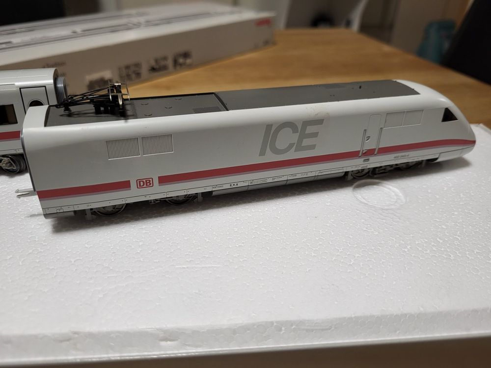 Märklin - ICE 2 Hochgeschwindigkeitszug - Artikel 36711 | Kaufen auf ...