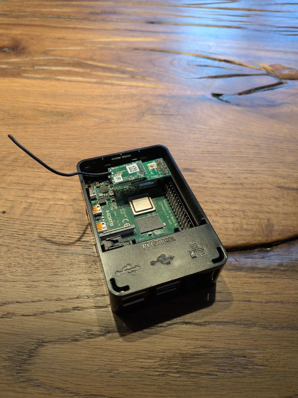 Raspberry Pi 4 Model B mit Netzteil und Homematic Modul (Gebraucht) in ...