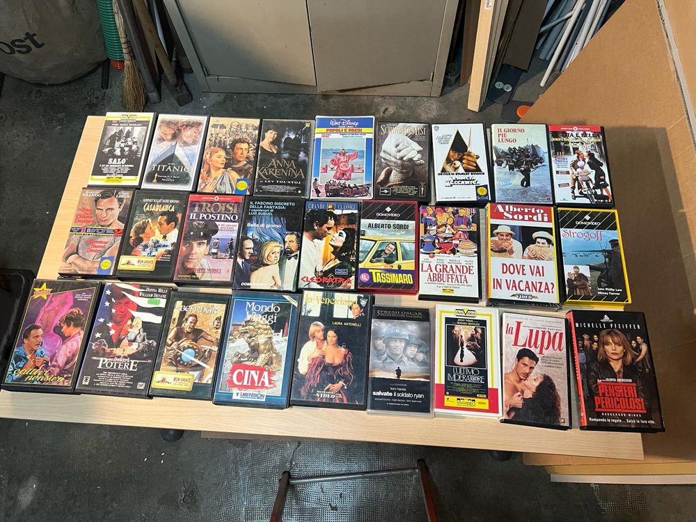 Raccolta di videocassette VHS (Gebraucht) in Viganello für CHF 50 – mit ...