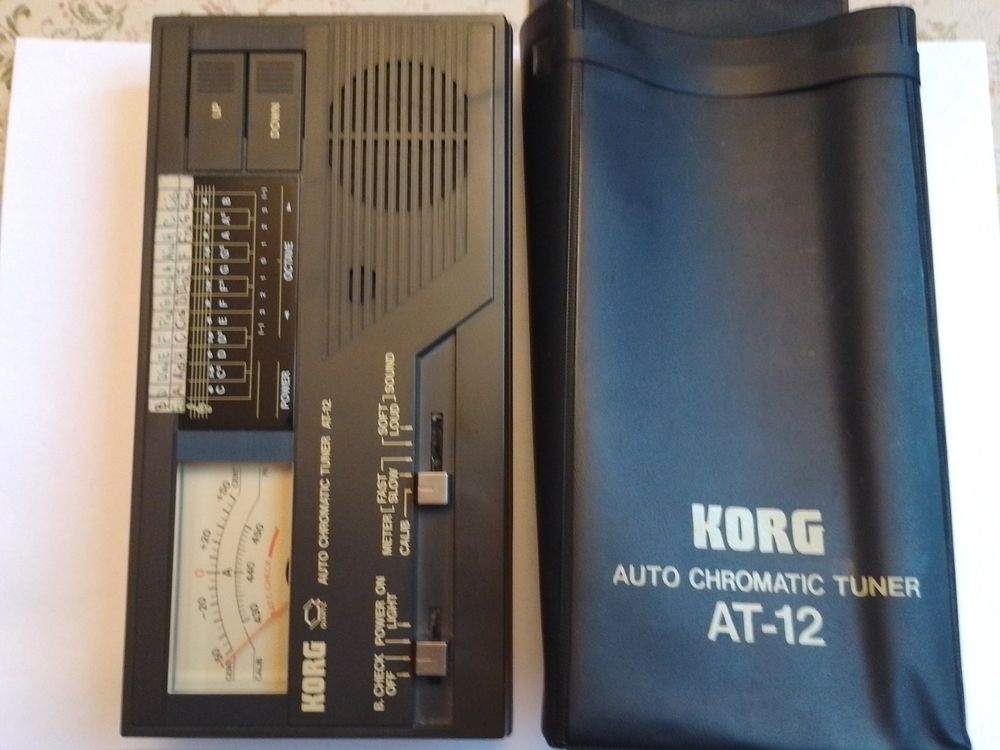 KORG Auto Chromatic Tuner AT-12 | Kaufen auf Ricardo