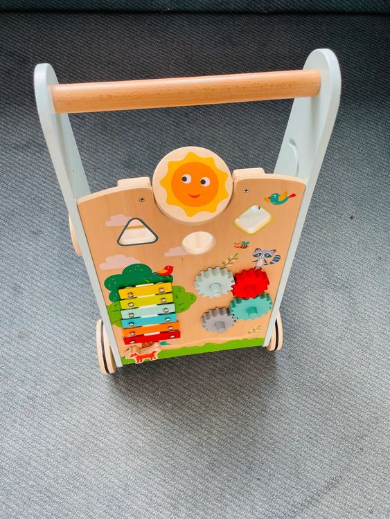 Tolle Lauflernhilfe für Babys (Gebraucht) in Zürich für CHF 19 – mit Lieferung auf Ricardo kaufen