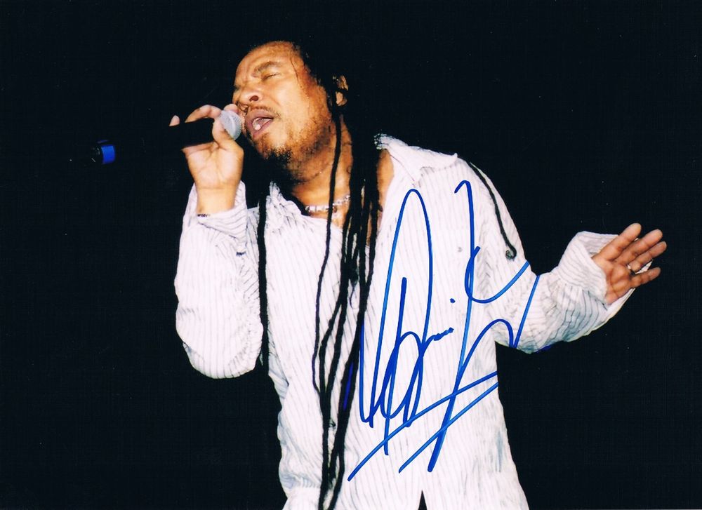 Maxi Priest 1961- Autogramm signiert Foto 20x27cm (Gebraucht) in ...