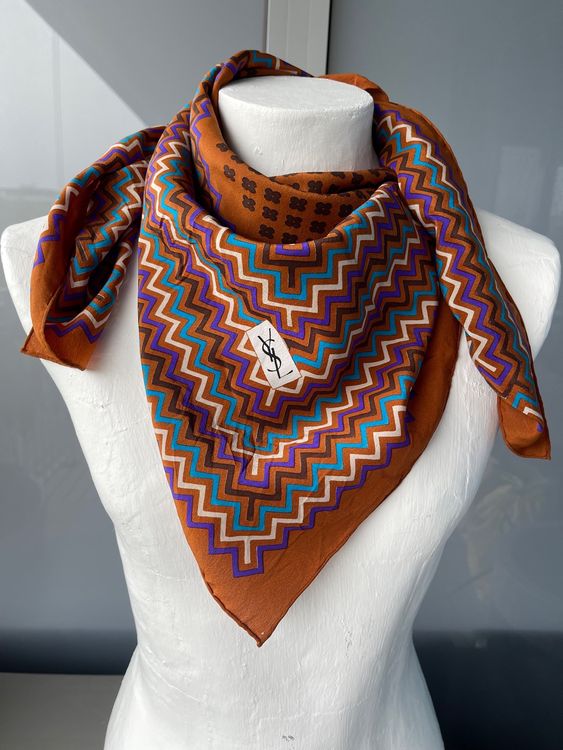 Yves Saint Laurent 100% Seide Vintage Foulard Seidentuch | Kaufen auf ...