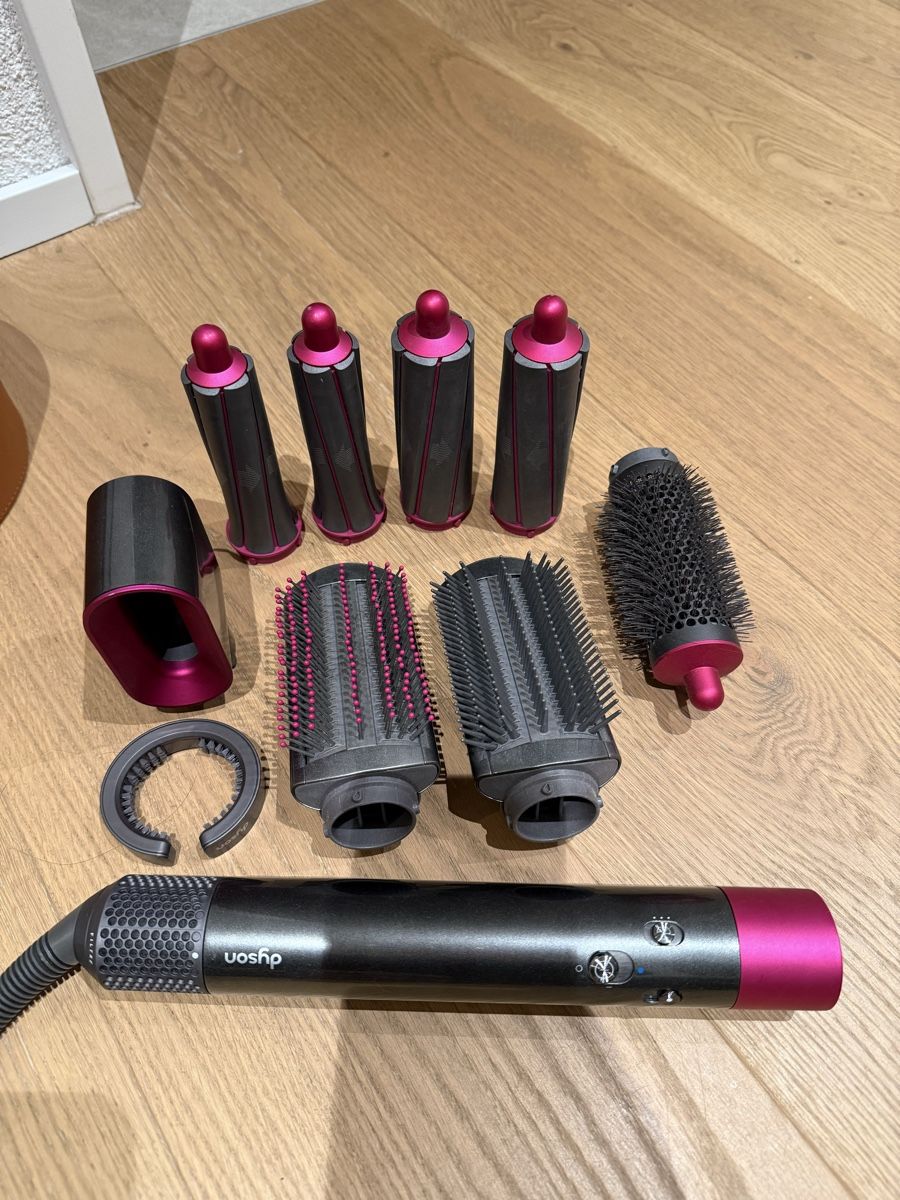 Dyson Airwrap Complete Haarstyler, Top Zustand (Gebraucht) in Wettswil ...