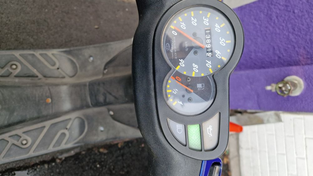 roller peugeot squab 50ccm (Gebraucht) in Uster für CHF 245 – nur ...