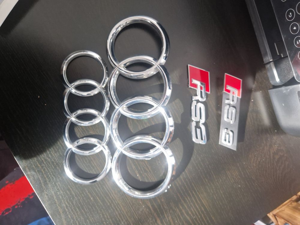 Audi Emblem Set Orginal (Gebraucht) in Leuggern für CHF 25 – mit ...