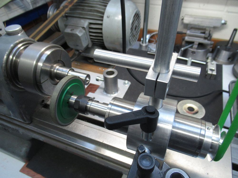 Schleifapparat/Fräsapparat zu SCHAUBLIN, ACIERA, etc. (Neu (gemäss Beschreibung)) in Malleray ...