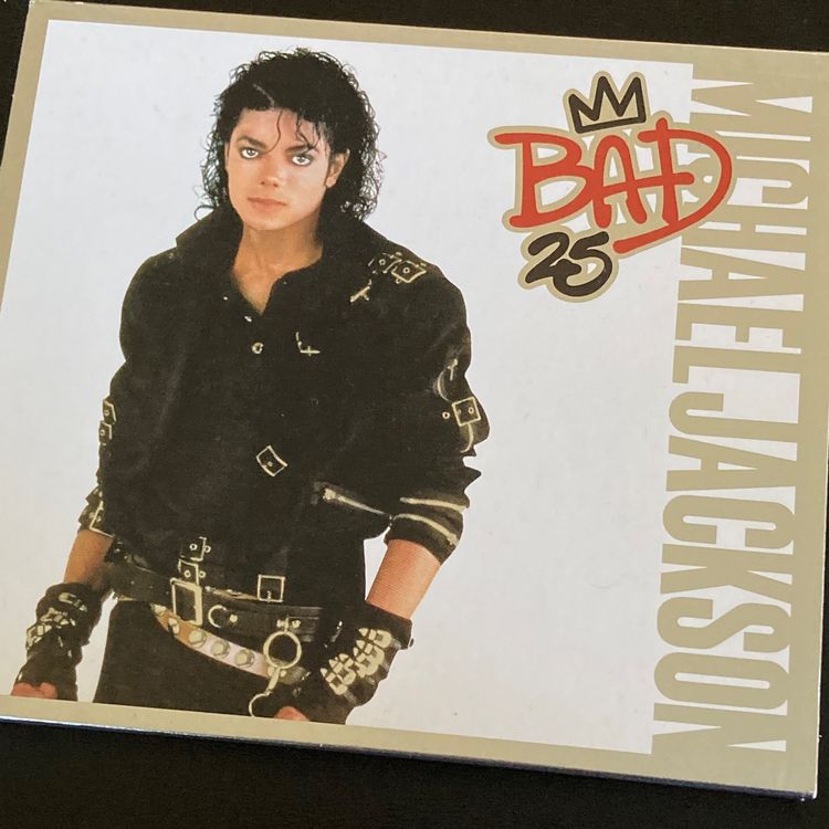 Michael Jackson - Bad 25, 2CD, Bonus Material | Kaufen auf Ricardo