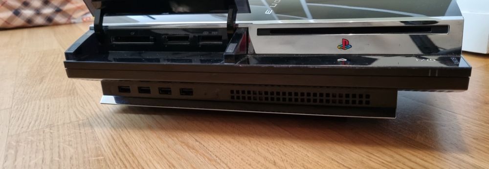 Playstation 3/PS3 cechc04 Abwärtskompatibel /PS1-PS2 defekt (Defekt) in ...