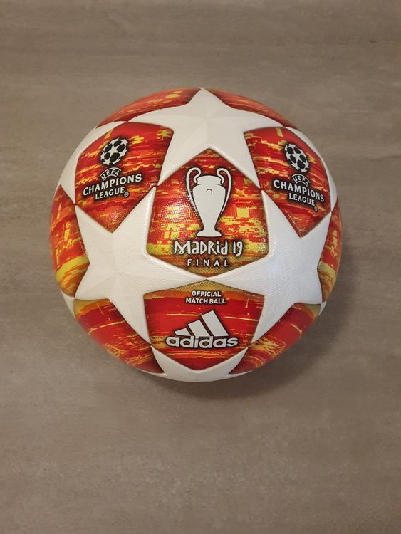 ballon officiel champions league final madrid 19 (Neu (gemäss ...