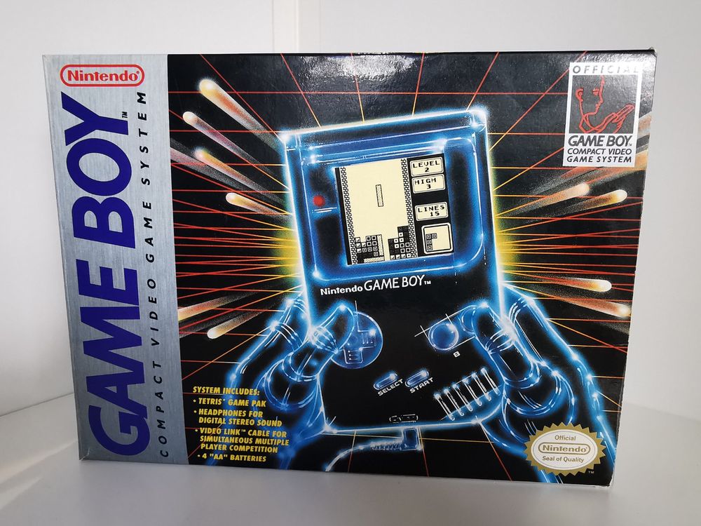 Nintendo Gameboy DMG-01 in Original Verpackung (Gebraucht) in Pfäffikon ...