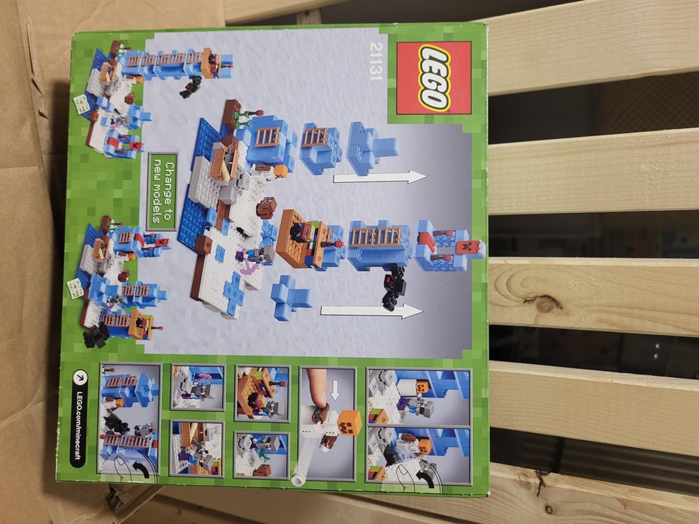 Neu LEGO Minecraft The Ice Spikes 21131 versiegelt (Neu und ...