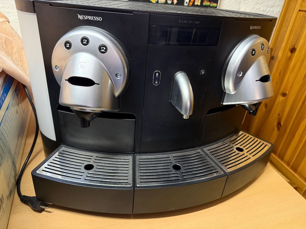 Nespresso Gemini 200 Kaffeemaschine (Gebraucht) in Ittenthal für CHF ...