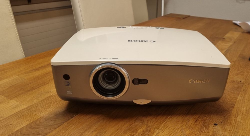 Beamer Canon SX80 Mark II (Gebraucht) in Zürich für CHF 100 – nur ...