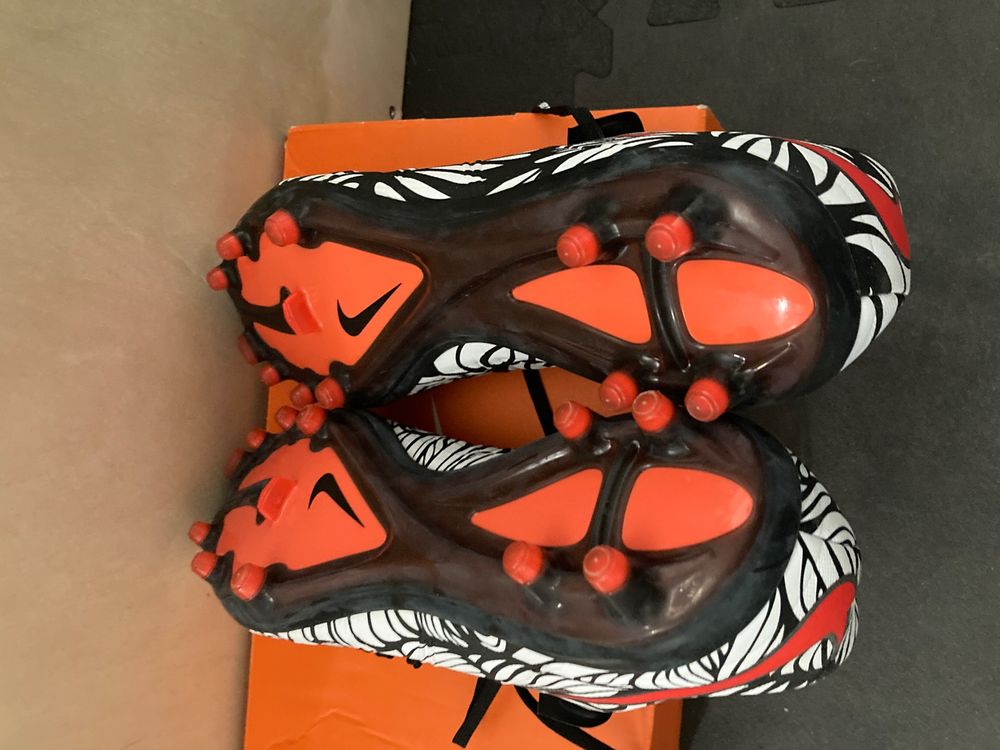 Nike Fussballschuhe Hypervenom Phinish Gr. 40 Neymar Edition (Neu ...