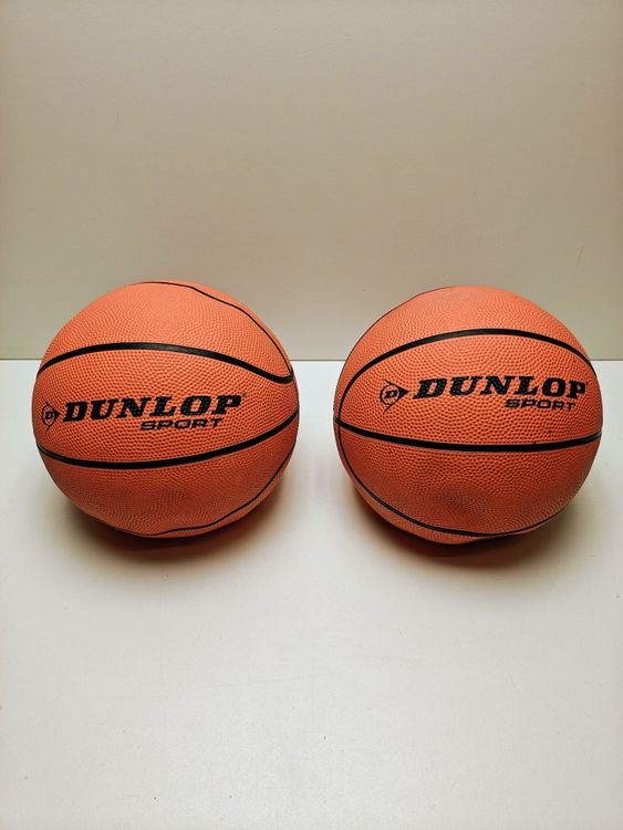 2er Set Dunlop Sport Basketbälle (SVN06) (Gebraucht) in Aarau für CHF ...