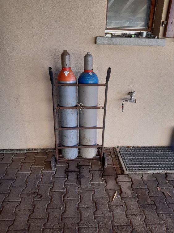 Autogen Gasflaschen mit Wagen | Kaufen auf Ricardo