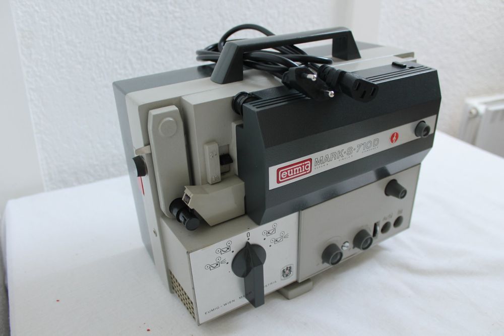 Eumig Mark-S-710 D Super 8 Projektor (Defekt) in olten für CHF 8 – mit Lieferung auf Ricardo kaufen