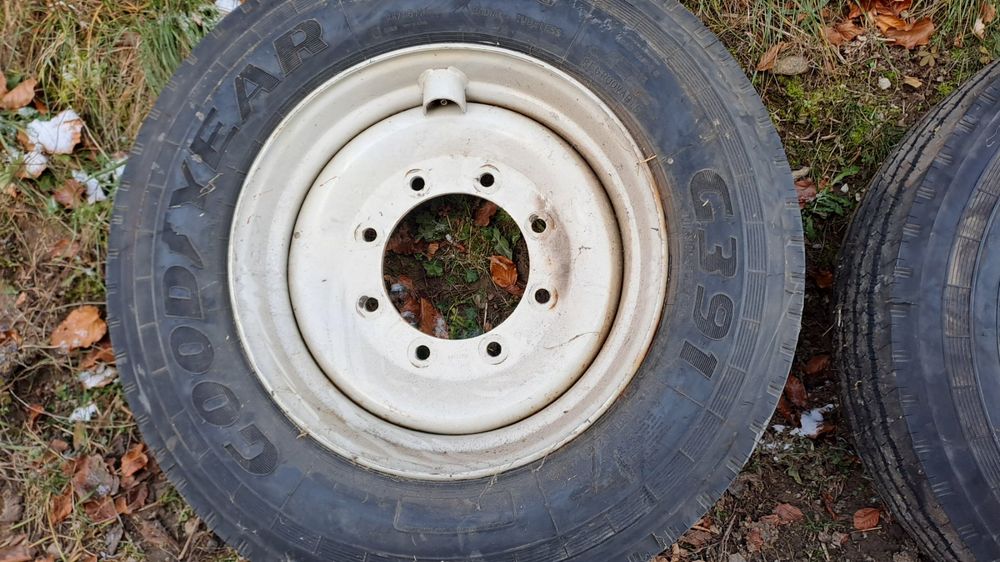 Traktor oder Lastwagen Rad, Anhänger Rad 275/70R22.5 (Defekt) in ...