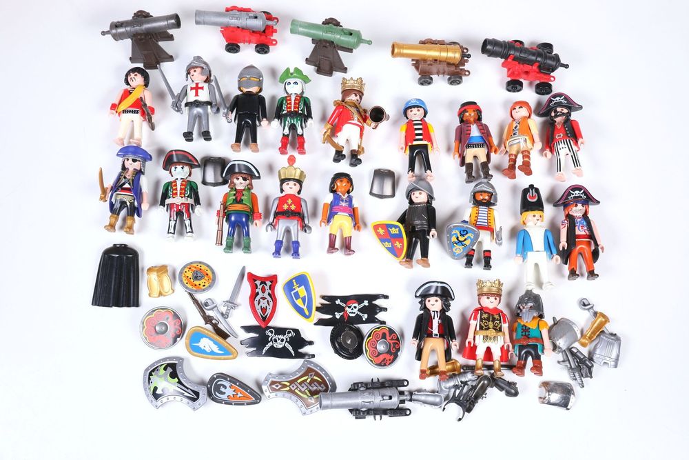 Playmobil Figuren Ritter und Piraten mit Kanonen | Kaufen auf Ricardo