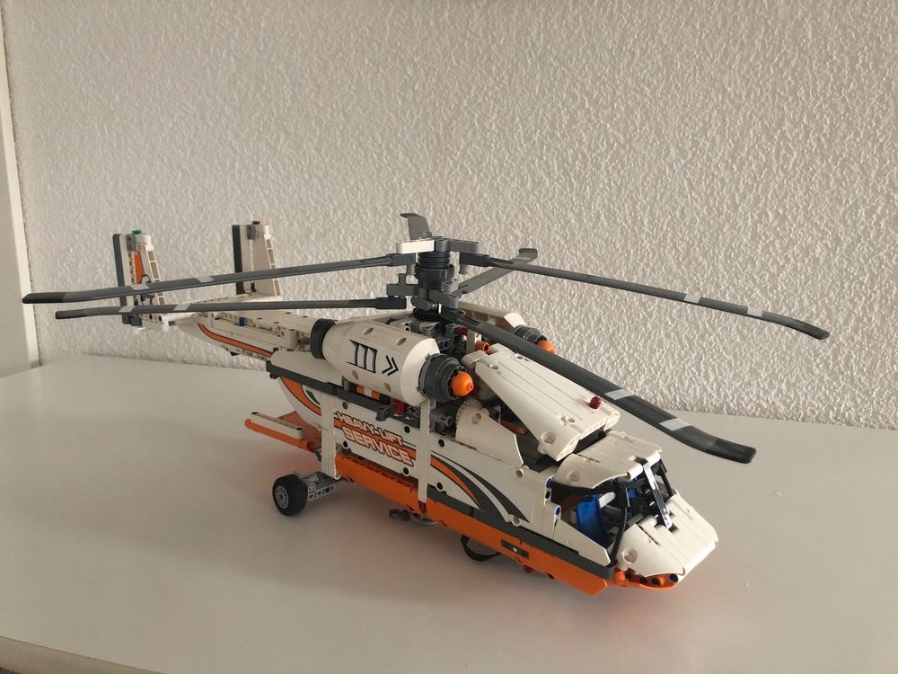 LEGO 42052 Heavy Lift Helicopter | Kaufen auf Ricardo
