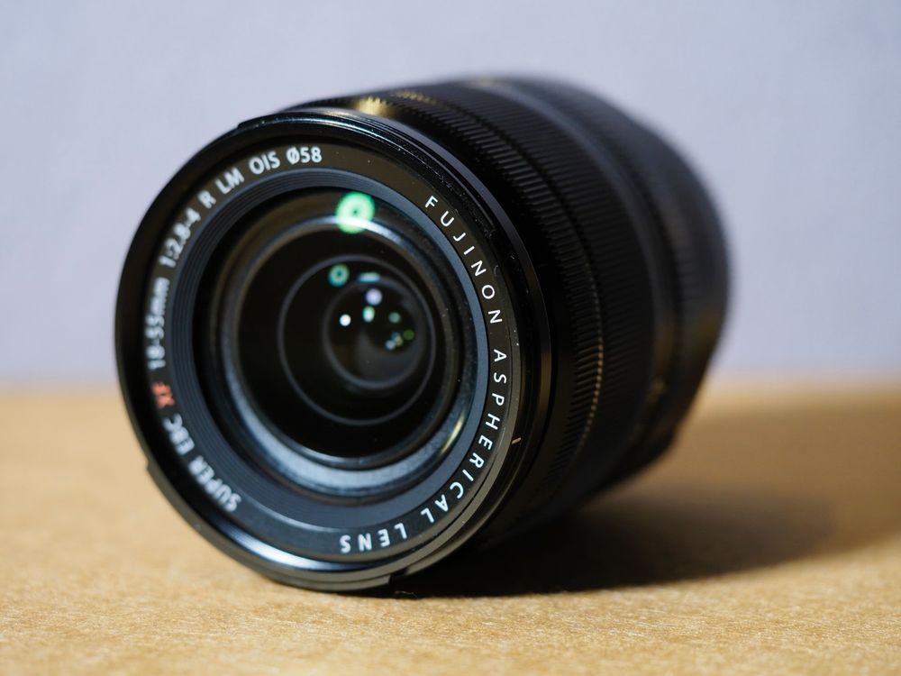 Fujinon 18-55mm f2.8-4.0 R LM IOS Objektiv (Neu (gemäss Beschreibung ...