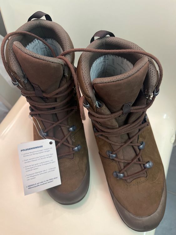 Schweizer Armee Kampfstiefel KS19Leicht 275N/EU42.5. (Neu (gemäss Beschreibung)) in Gossau SG ...