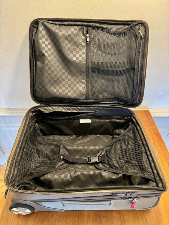 Samsonite Trolley mit 2 Rollen und Schloss TSA002 Handgepäck (Neu ...